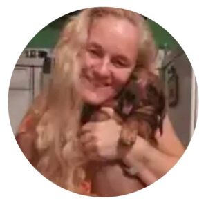 About Us – Puppy Loves Me